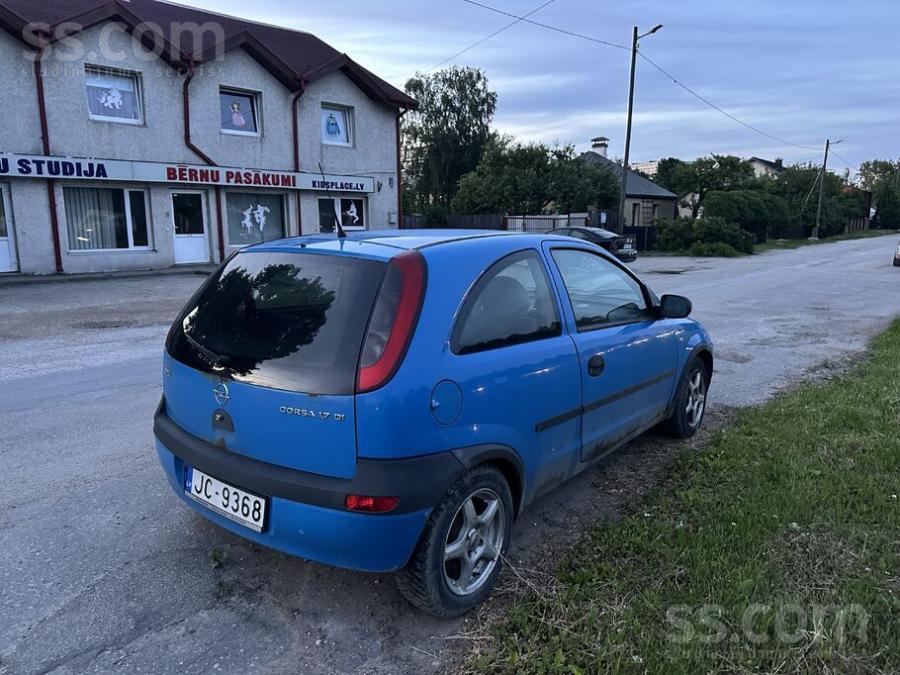 Синий Опель Корса 2002 в Рига, объемом двигателя 1.70 л и пробегом 350 тыс. км за 400 €, фото 5 на AUTOMOTO.COM.LV