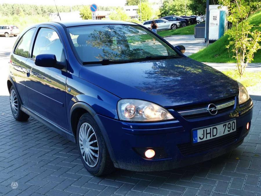 Blue Opel Corsa 2005 in Vilnius, with an engine capacity of 1.00 L and mileage of 190 thousand km for 650 €, photo 4 on AUTOMOTO.COM.LV