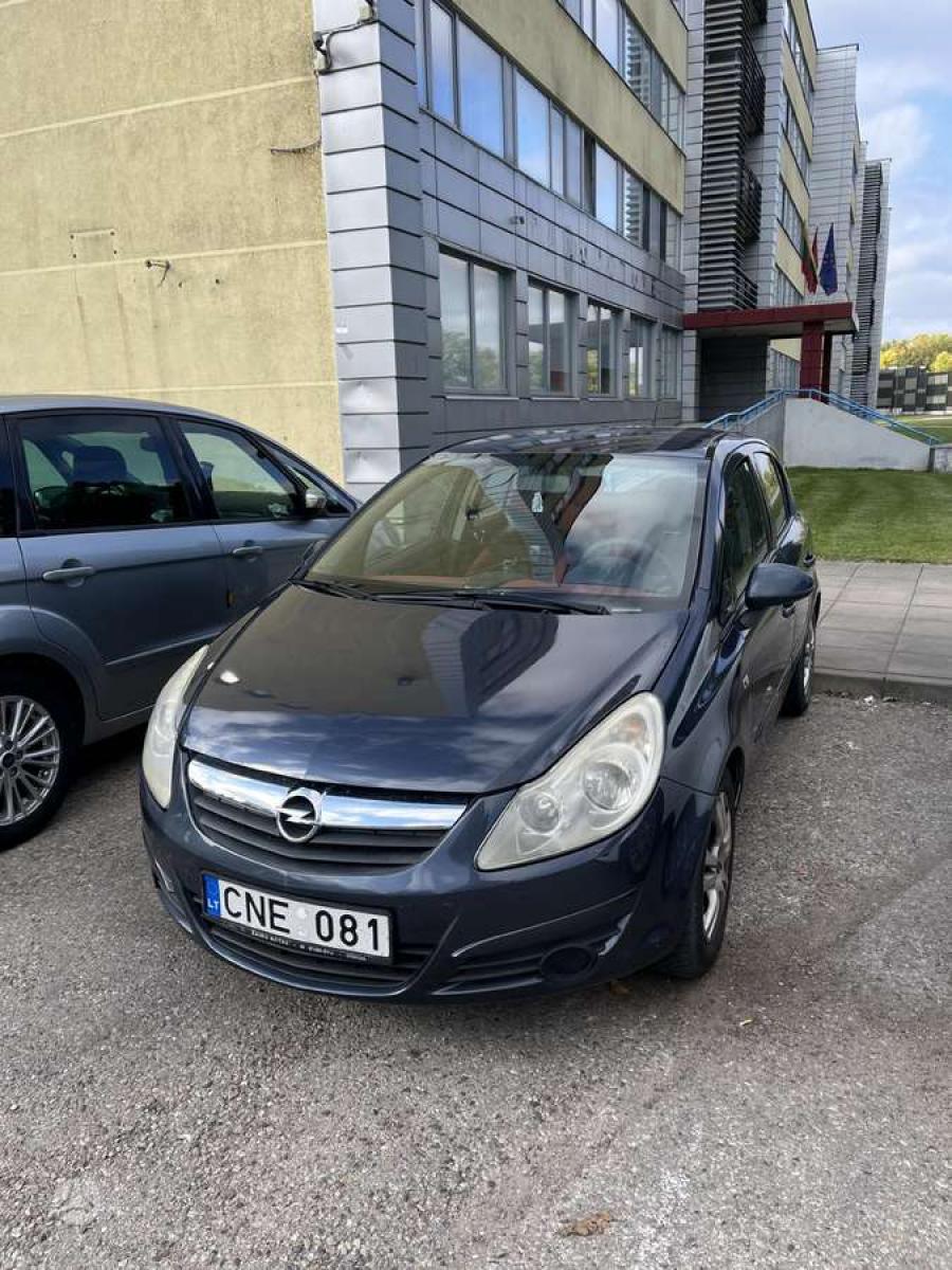 Blue Opel Corsa 2007 in Kaunas, with an engine capacity of 1.23 L and mileage of 129 thousand km for 1350 €, photo 1 on AUTOMOTO.COM.LV