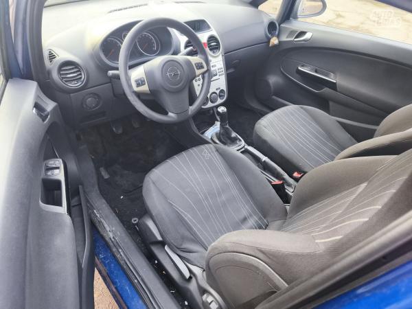 Zils Opel Corsa 2007 Kauņa, ar dzinēja tilpumu 1.20 L un nobraukumu 185 tūkst. km par 599 €, foto 5 vietnē AUTOMOTO.COM.LV