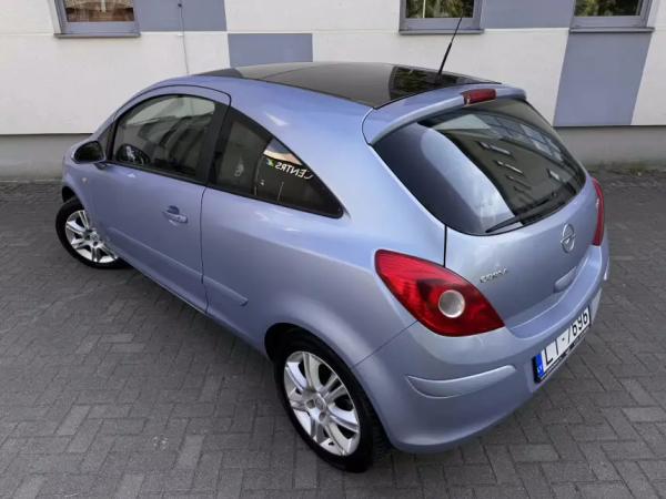 Zils Opel Corsa 2007 Jelgava, ar dzinēja tilpumu 1.70 L un nobraukumu 254 tūkst. km par 800 €, foto 4 vietnē AUTOMOTO.COM.LV