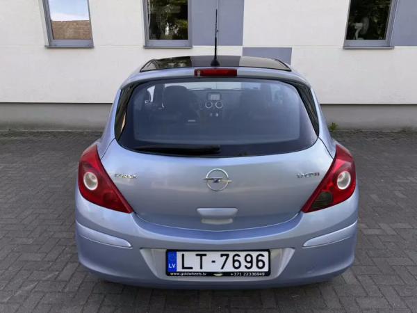 Zils Opel Corsa 2007 Jelgava, ar dzinēja tilpumu 1.70 L un nobraukumu 254 tūkst. km par 800 €, foto 6 vietnē AUTOMOTO.COM.LV