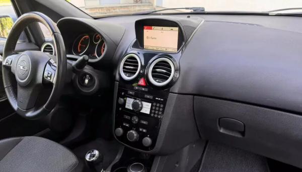 Zils Opel Corsa 2007 Jelgava, ar dzinēja tilpumu 1.70 L un nobraukumu 254 tūkst. km par 800 €, foto 7 vietnē AUTOMOTO.COM.LV