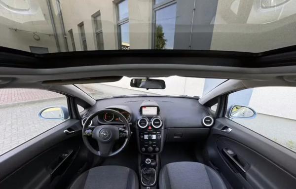 Zils Opel Corsa 2007 Jelgava, ar dzinēja tilpumu 1.70 L un nobraukumu 254 tūkst. km par 800 €, foto 10 vietnē AUTOMOTO.COM.LV