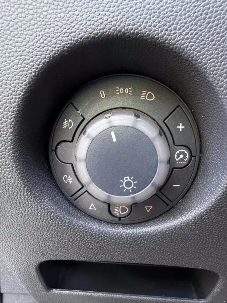 Zils Opel Corsa 2007 Jelgava, ar dzinēja tilpumu 1.70 L un nobraukumu 254 tūkst. km par 800 €, foto 13 vietnē AUTOMOTO.COM.LV