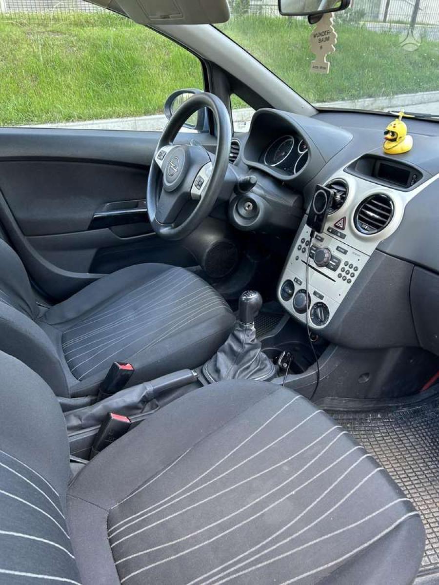 Zils Opel Corsa 2007 Kauņa, ar dzinēja tilpumu 1.25 L un nobraukumu 192 tūkst. km par 800 €, foto 6 vietnē AUTOMOTO.COM.LV