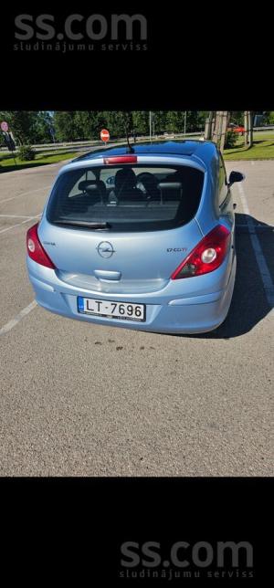 Zils Opel Corsa 2007 Ogre, ar dzinēja tilpumu 1.70 L un nobraukumu 263 tūkst. km par 2350 €, foto 9 vietnē AUTOMOTO.COM.LV