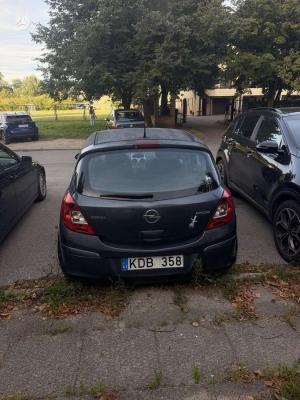 Blue Opel Corsa 2008 in Klaipeda, with an engine capacity of 1.25 L and mileage of 248 thousand km for 900 €, photo 6 on AUTOMOTO.COM.LV