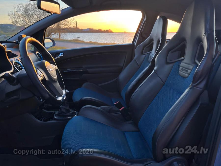 Zils Opel Corsa 2008 Tallina, ar dzinēja tilpumu 1.60 L un nobraukumu 183 tūkst. km par 4990 €, foto 6 vietnē AUTOMOTO.COM.LV
