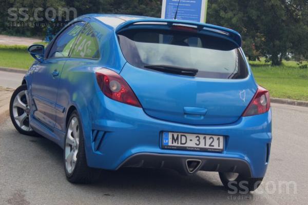 Opel Corsa 2008 in Riga on AUTOMOTO.COM.LV Blue Opel Corsa 2008 in Riga, with an engine capacity of 1.60 L and mileage of 205 thousand km for 1999 €, photo 6 on AUTOMOTO.COM.LV