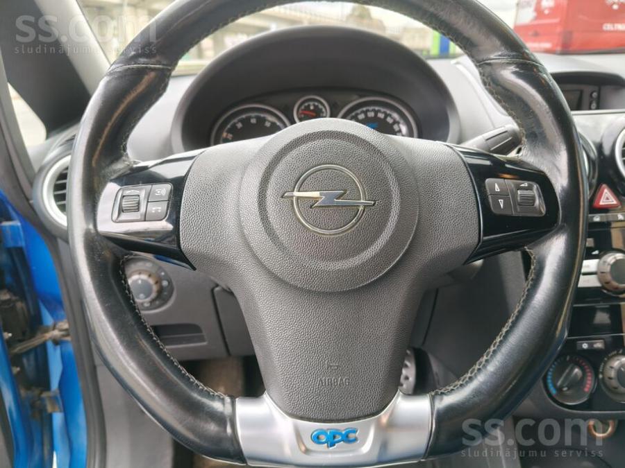 Blue Opel Corsa 2008 in Riga, with an engine capacity of 1.60 L and mileage of 205 thousand km for 1999 €, photo 10 on AUTOMOTO.COM.LV