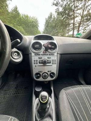 Zils Opel Corsa 2009 Viļņa, ar dzinēja tilpumu 1.69 L un nobraukumu 269 tūkst. km par 1200 €, foto 16 vietnē AUTOMOTO.COM.LV