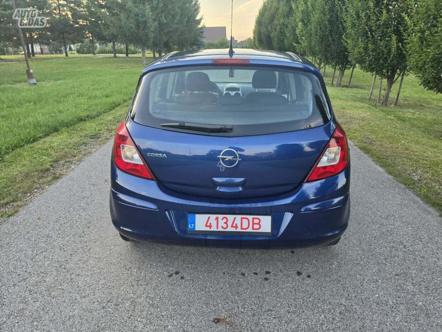 Blue Opel Corsa 2009 in Kaunas, with an engine capacity of 1.20 L and mileage of 245 thousand km for 2150 €, photo 4 on AUTOMOTO.COM.LV