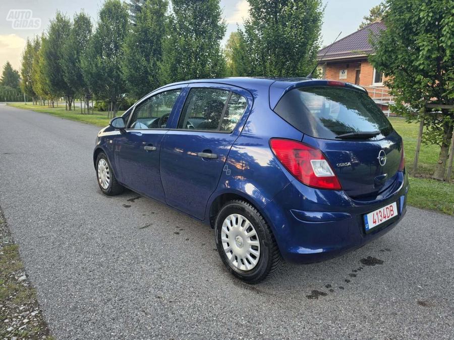 Blue Opel Corsa 2009 in Kaunas, with an engine capacity of 1.20 L and mileage of 245 thousand km for 2150 €, photo 6 on AUTOMOTO.COM.LV