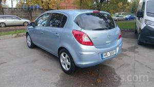 Zils Opel Corsa 2009 Rīga, ar dzinēja tilpumu 1.40 L un nobraukumu 73 tūkst. km par 2950 €, foto 4 vietnē AUTOMOTO.COM.LV