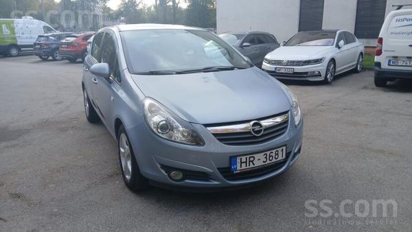 Zils Opel Corsa 2009 Rīga, ar dzinēja tilpumu 1.40 L un nobraukumu 73 tūkst. km par 2950 €, foto 8 vietnē AUTOMOTO.COM.LV