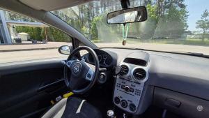 Blue Opel Corsa 2011 in Vilnius, with an engine capacity of 1.25 L and mileage of 270 thousand km for 1500 €, photo 8 on AUTOMOTO.COM.LV