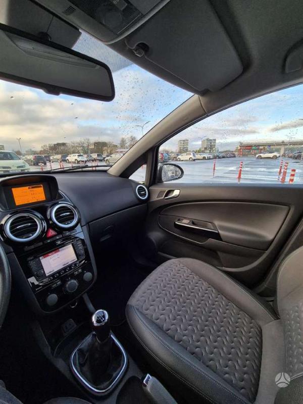 Blue Opel Corsa 2013 in Vilnius, with an engine capacity of 1.25 L and mileage of 162 thousand km for 3200 €, photo 10 on AUTOMOTO.COM.LV