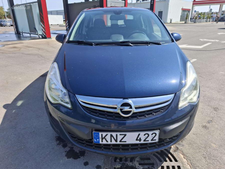 Blue Opel Corsa 2013 in Siauliai, with an engine capacity of 1.30 L and mileage of 264 thousand km for 2650 €, photo 5 on AUTOMOTO.COM.LV