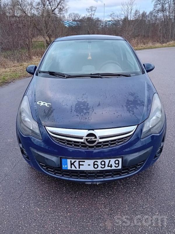 Blue Opel Corsa 2014 in Tukums, with an engine capacity of 1.20 L and mileage of 293 thousand km for 2200 €, photo 1 on AUTOMOTO.COM.LV