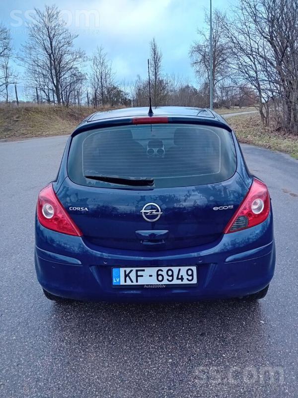Blue Opel Corsa 2014 in Tukums, with an engine capacity of 1.20 L and mileage of 293 thousand km for 2200 €, photo 2 on AUTOMOTO.COM.LV