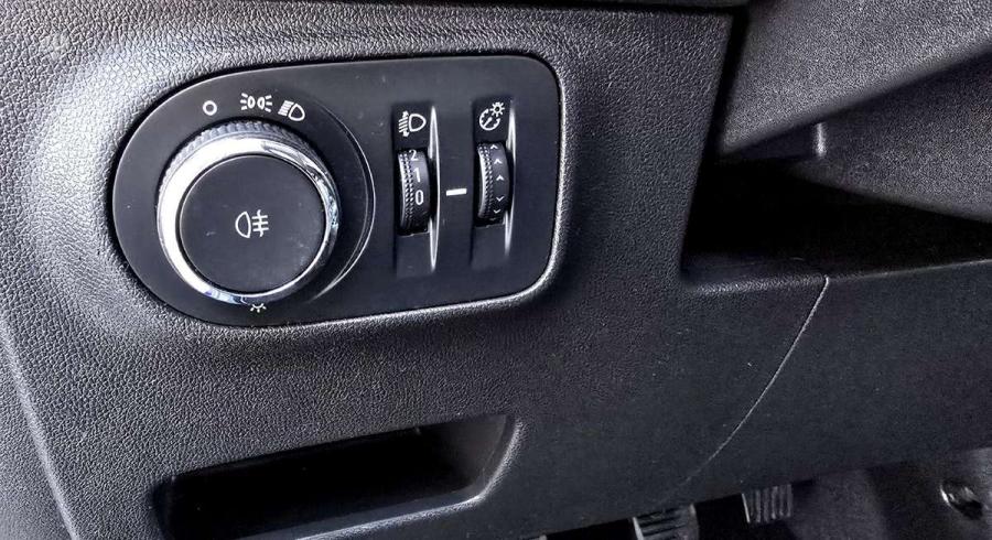 Zils Opel Corsa 2017 Kretinga, ar dzinēja tilpumu 1.25 L un nobraukumu 180 tūkst. km par 4850 €, foto 30 vietnē AUTOMOTO.COM.LV