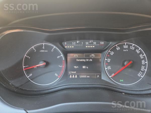 Opel Corsa 2018 in Riga on AUTOMOTO.COM.LV Blue Opel Corsa 2018 in Riga, with an engine capacity of 1.40 L and mileage of 127 thousand km for 7700 €, photo 10 on AUTOMOTO.COM.LV