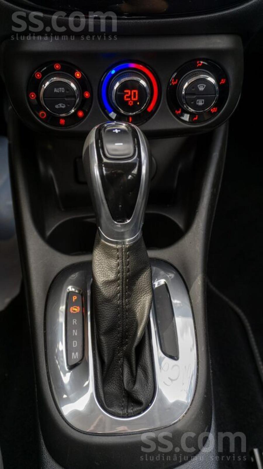 Zils Opel Corsa 2019 Rīga, ar dzinēja tilpumu 1.40 L un nobraukumu 78 tūkst. km par 8490 €, foto 14 vietnē AUTOMOTO.COM.LV