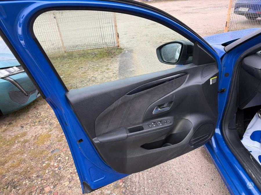 Blue Opel Corsa 2021 in Vilnius, with an engine capacity of 1.20 L and mileage of 164 thousand km for 11500 €, photo 15 on AUTOMOTO.COM.LV