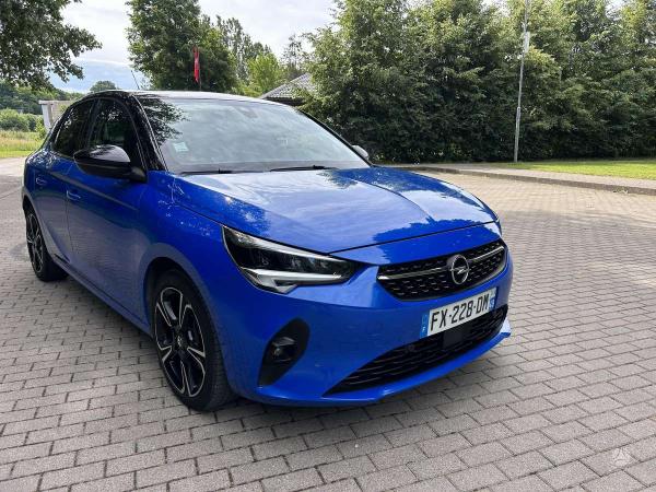 Blue Opel Corsa 2021 in Taurage, with an engine capacity of 1.50 L and mileage of 250 thousand km for 5950 €, photo 3 on AUTOMOTO.COM.LV