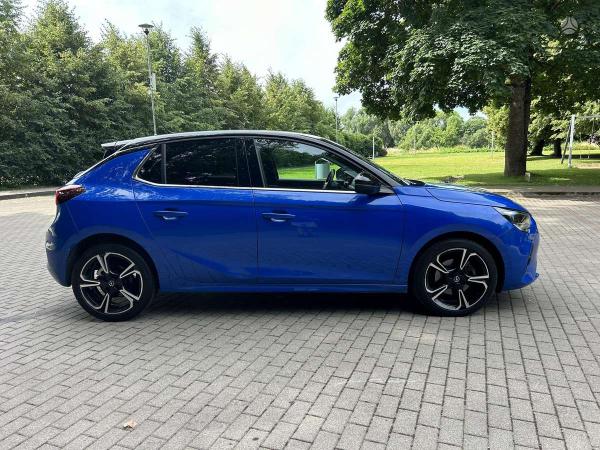Blue Opel Corsa 2021 in Taurage, with an engine capacity of 1.50 L and mileage of 250 thousand km for 5950 €, photo 4 on AUTOMOTO.COM.LV