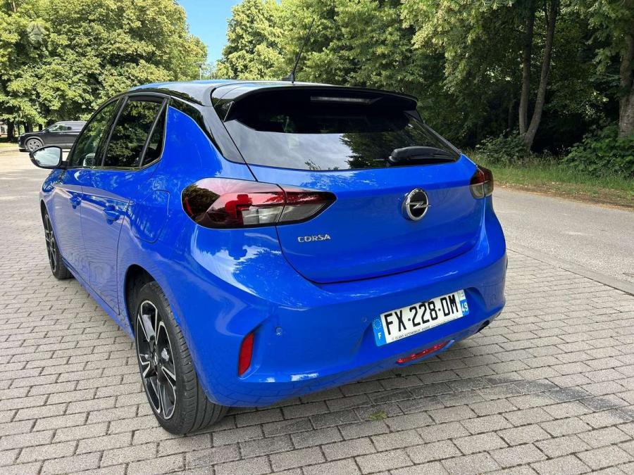 Blue Opel Corsa 2021 in Taurage, with an engine capacity of 1.50 L and mileage of 250 thousand km for 5950 €, photo 8 on AUTOMOTO.COM.LV