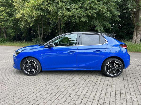 Blue Opel Corsa 2021 in Taurage, with an engine capacity of 1.50 L and mileage of 250 thousand km for 5950 €, photo 8 on AUTOMOTO.COM.LV