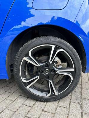 Blue Opel Corsa 2021 in Taurage, with an engine capacity of 1.50 L and mileage of 250 thousand km for 5950 €, photo 26 on AUTOMOTO.COM.LV