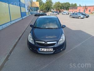 Blue Opel Corsa 2009 in Cesis, with an engine capacity of 1.30 L and mileage of 185 thousand km for 1200 €, photo 11 on AUTOMOTO.COM.LV