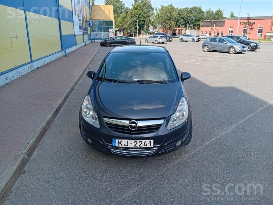 Blue Opel Corsa 2009 in Cesis, with an engine capacity of 1.30 L and mileage of 185 thousand km for 1200 €, photo 11 on AUTOMOTO.COM.LV