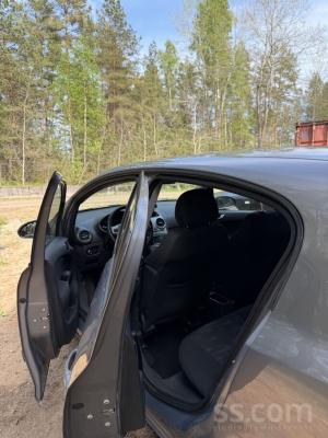 Brūns Opel Corsa 2011 Rīga, ar dzinēja tilpumu 1.30 L un nobraukumu 309 tūkst. km par 1999 €, foto 6 vietnē AUTOMOTO.COM.LV