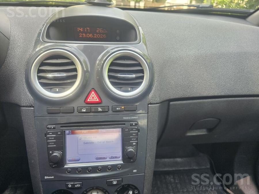 Brown Opel Corsa 2011 in Jelgava, with an engine capacity of 1.30 L and mileage of 0 thousand km for 1990 €, photo 15 on AUTOMOTO.COM.LV