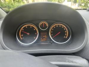 Brown Opel Corsa 2011 in Jelgava, with an engine capacity of 1.30 L and mileage of 0 thousand km for 1990 €, photo 16 on AUTOMOTO.COM.LV