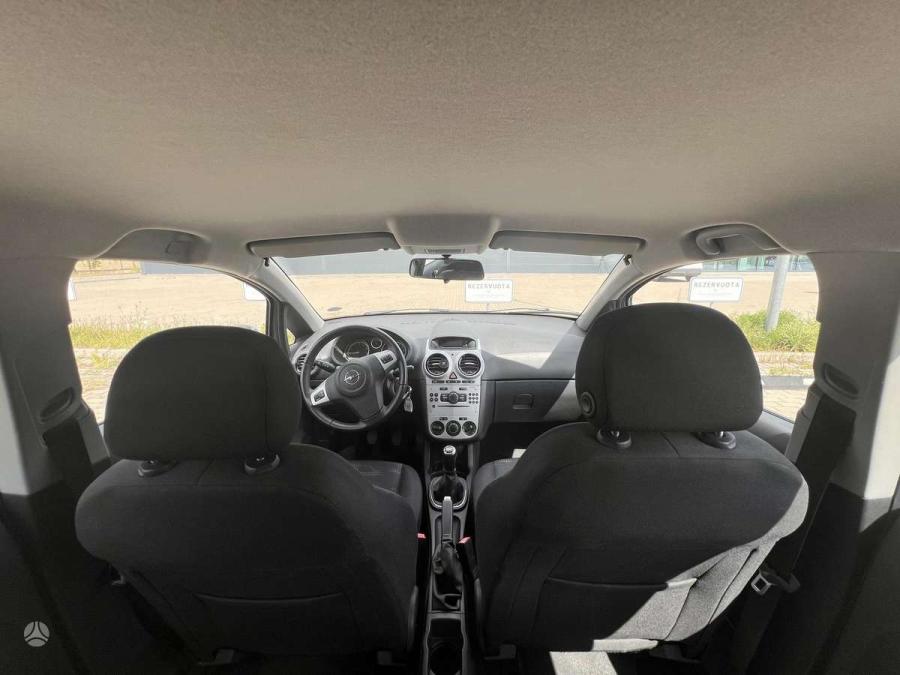 Brūns Opel Corsa 2013 Kauņa, ar dzinēja tilpumu 1.23 L un nobraukumu 76 tūkst. km par 3000 €, foto 1 vietnē AUTOMOTO.COM.LV