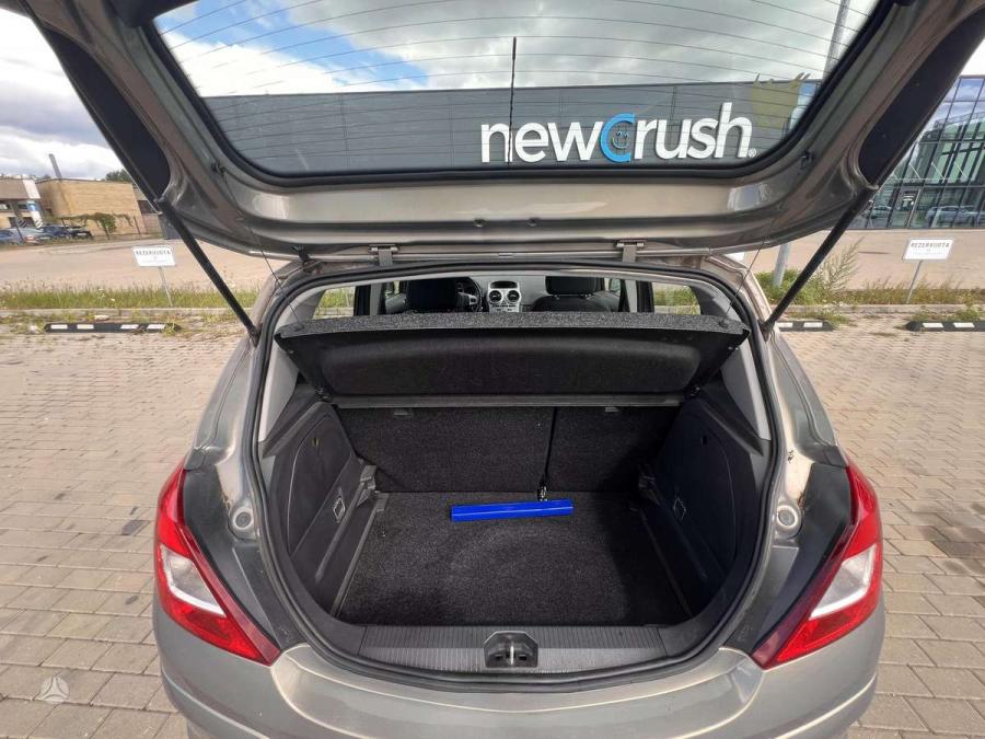 Brūns Opel Corsa 2013 Kauņa, ar dzinēja tilpumu 1.23 L un nobraukumu 76 tūkst. km par 3000 €, foto 12 vietnē AUTOMOTO.COM.LV