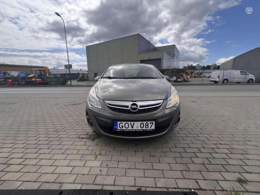 Brūns Opel Corsa 2013 Kauņa, ar dzinēja tilpumu 1.23 L un nobraukumu 76 tūkst. km par 3000 €, foto 15 vietnē AUTOMOTO.COM.LV