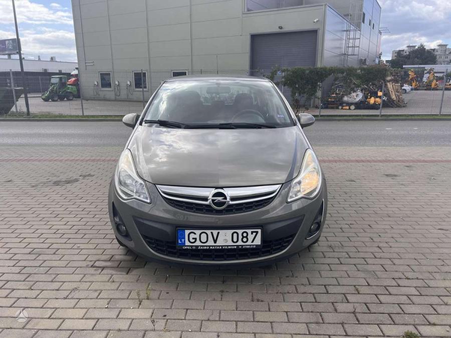 Brūns Opel Corsa 2013 Kauņa, ar dzinēja tilpumu 1.23 L un nobraukumu 76 tūkst. km par 3000 €, foto 16 vietnē AUTOMOTO.COM.LV