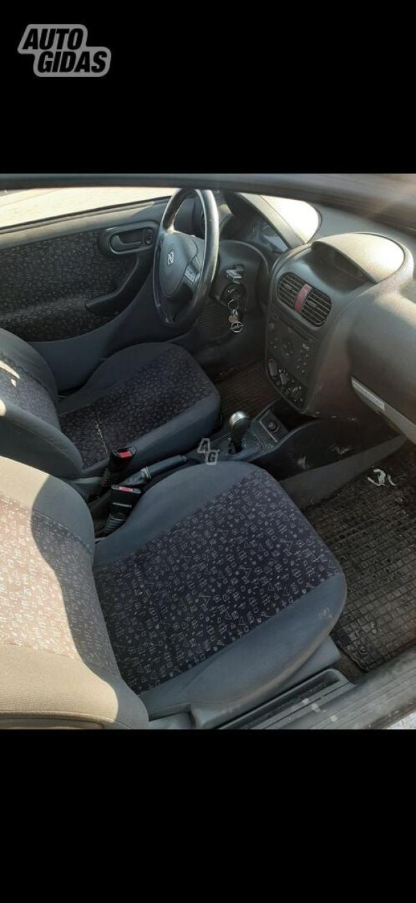 Opel Corsa 2001 Kauņa, ar dzinēja tilpumu 1.20 L un nobraukumu 300 tūkst. km par 500 €, foto 5 vietnē AUTOMOTO.COM.LV