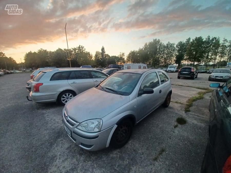 Opel Corsa 2004 Elektrėnai, ar dzinēja tilpumu 1.00 L un nobraukumu 259 tūkst. km par 440 €, foto 3 vietnē AUTOMOTO.COM.LV