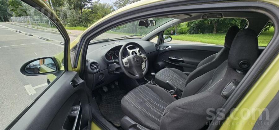 Zaļš Opel Corsa 2007 Rīga, ar dzinēja tilpumu 1.20 L un nobraukumu 161 tūkst. km par 1850 €, foto 13 vietnē AUTOMOTO.COM.LV