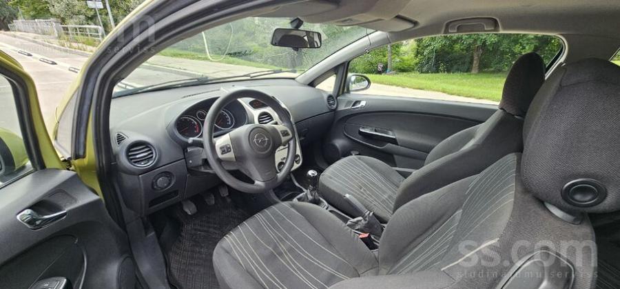 Zaļš Opel Corsa 2007 Rīga, ar dzinēja tilpumu 1.20 L un nobraukumu 161 tūkst. km par 1850 €, foto 14 vietnē AUTOMOTO.COM.LV