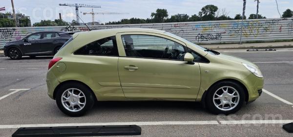 Zaļš Opel Corsa 2007 Rīga, ar dzinēja tilpumu 1.20 L un nobraukumu 161 tūkst. km par 1850 €, foto 8 vietnē AUTOMOTO.COM.LV