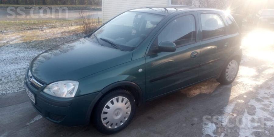 Green Opel Corsa 2004 in Preili, with an engine capacity of 1.20 L and mileage of 212 thousand km for 990 €, photo 4 on AUTOMOTO.COM.LV