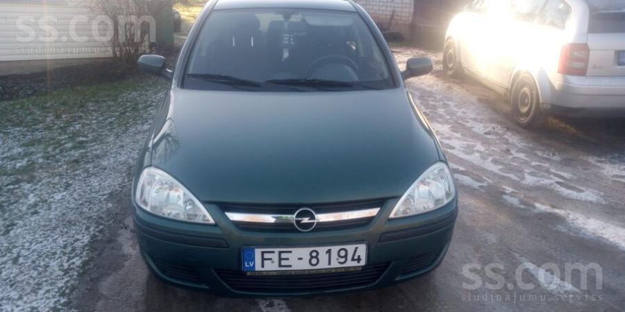 Green Opel Corsa 2004 in Preili, with an engine capacity of 1.20 L and mileage of 212 thousand km for 990 €, photo 5 on AUTOMOTO.COM.LV